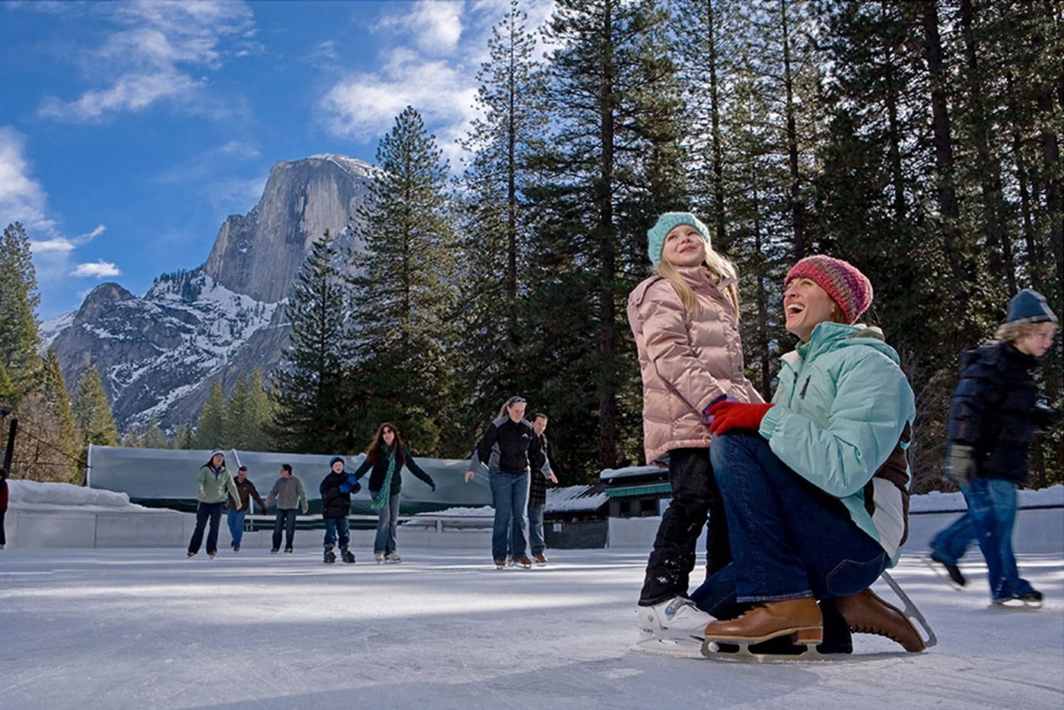 Cool Ice Skating Spots Near LA & Orange County - Kidsguide